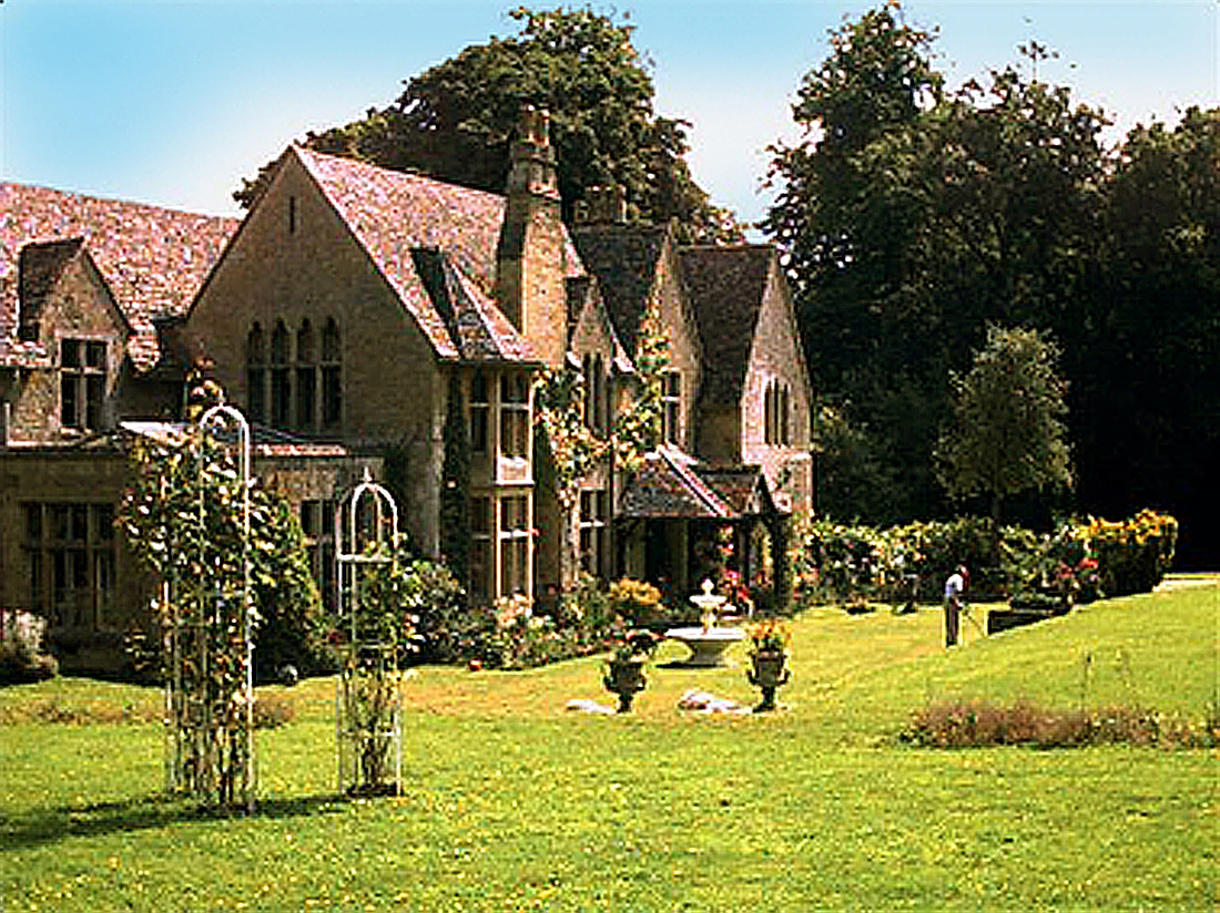 The old gardens of the Grange – The Grange Theatre, Little Tew, Oxfordshire